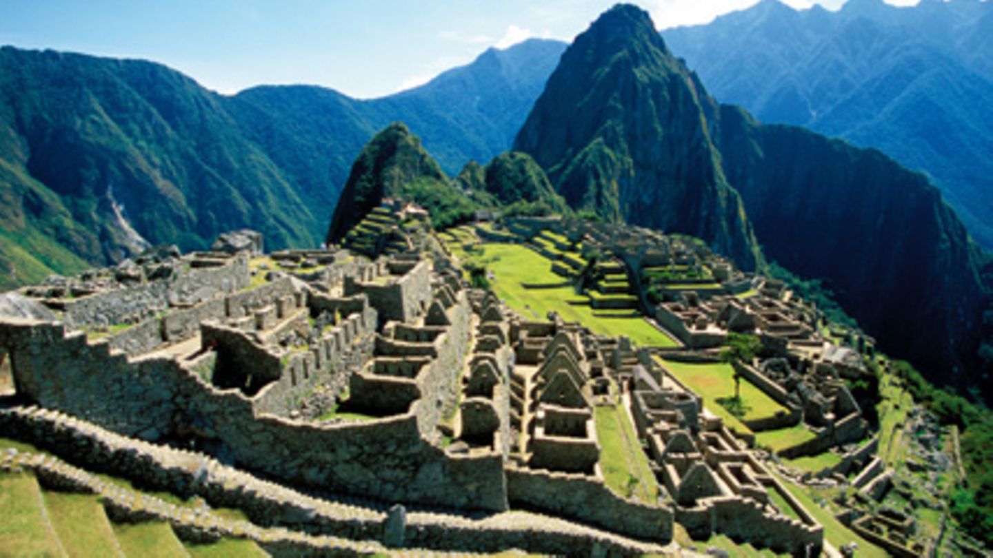 Welten-Wanderer - [LIVING AT HOME]