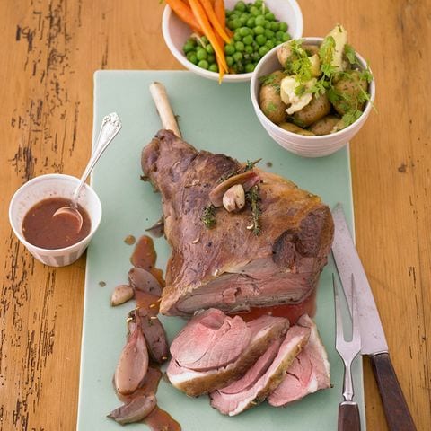 Lammkeule: Rezepte für den Klassiker - [LIVING AT HOME]