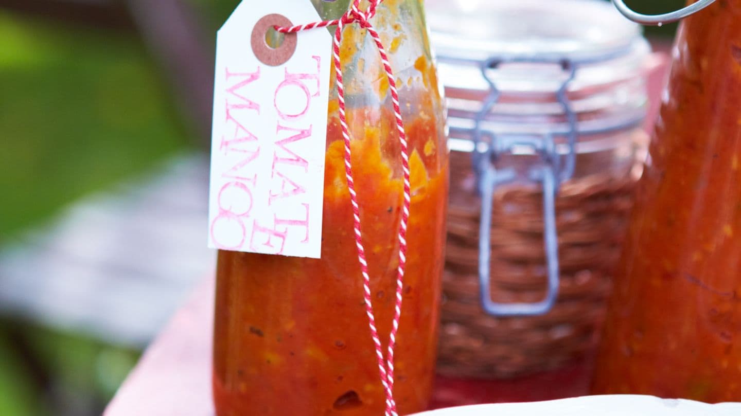 Tomaten-Mango-Ketchup Rezept - [LIVING AT HOME]